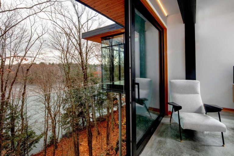 Bruce Lake Cottage - Trevor McIvor Architect Inc.